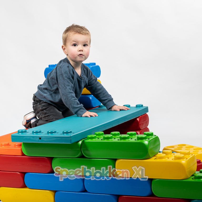 Esdablocks.com All about ESDA and Polydron blocks. Super Toys